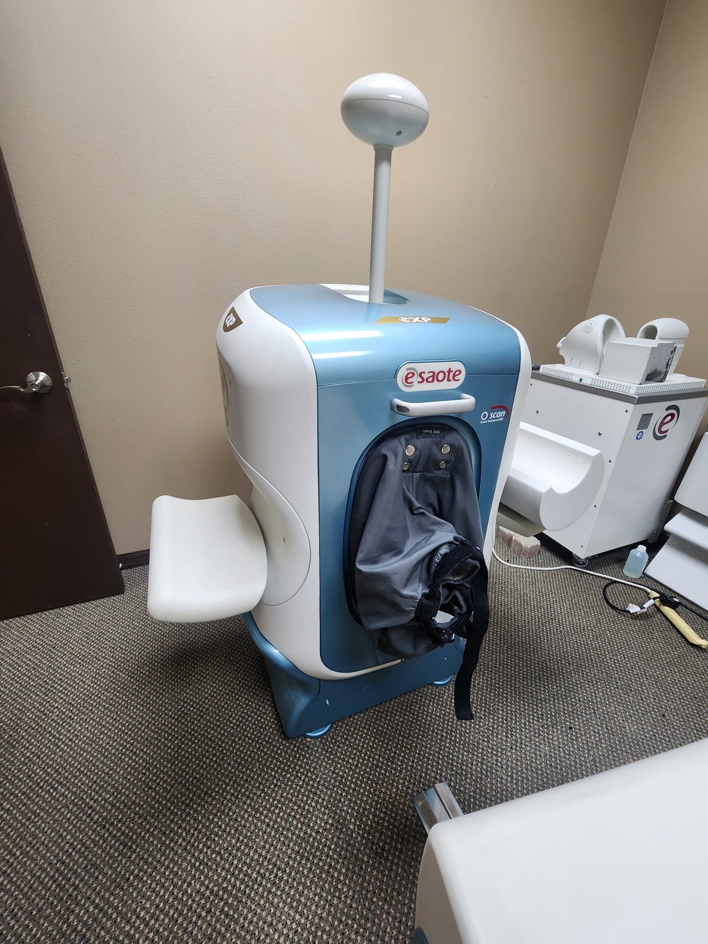 ESAOTE O-SCAN eXP 2012 - Dedicate MRI for Extremities – inCAV Medical ...