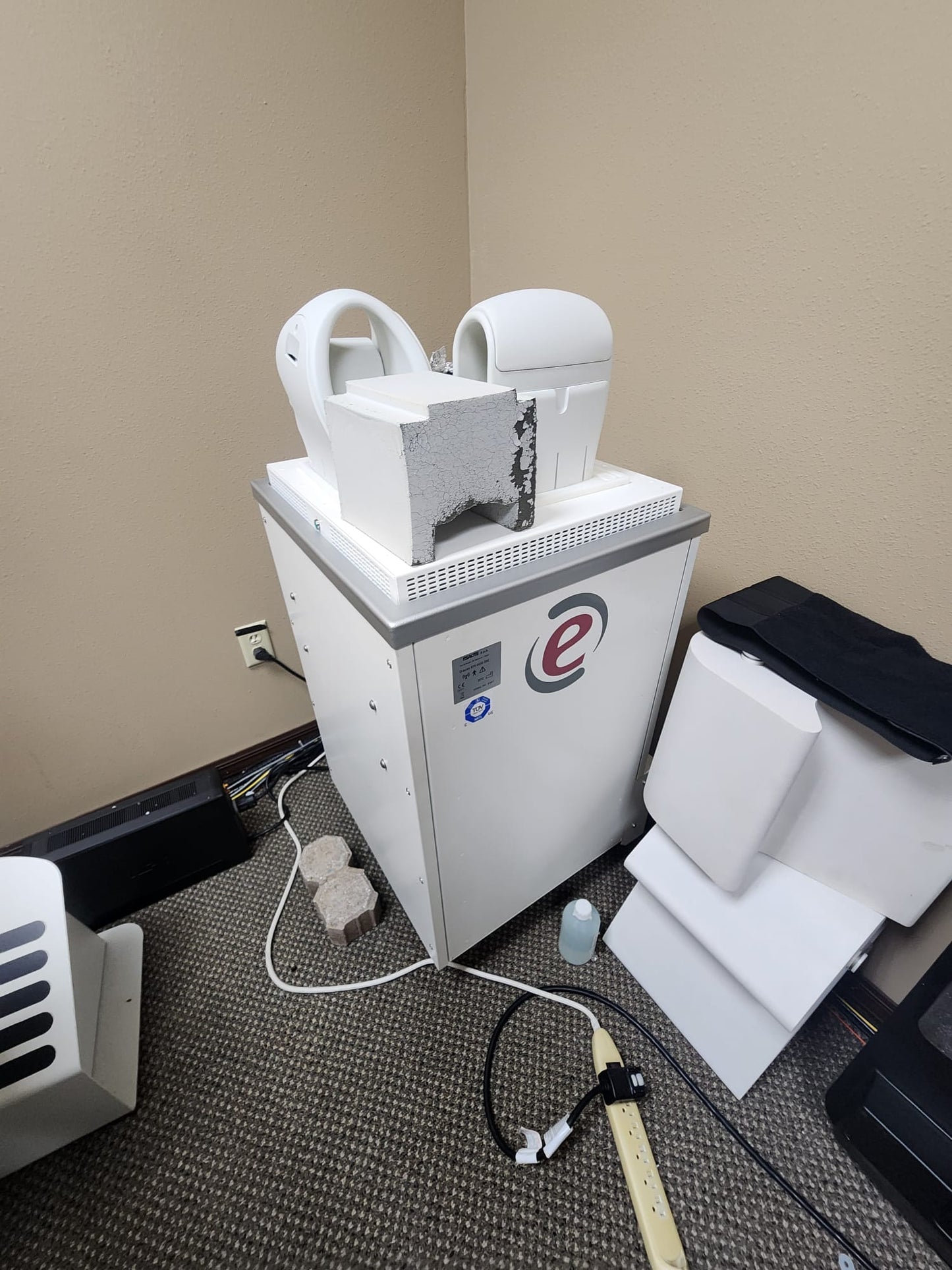 ESAOTE O-SCAN eXP 2012 - Dedicate MRI for Extremities – inCAV Medical ...